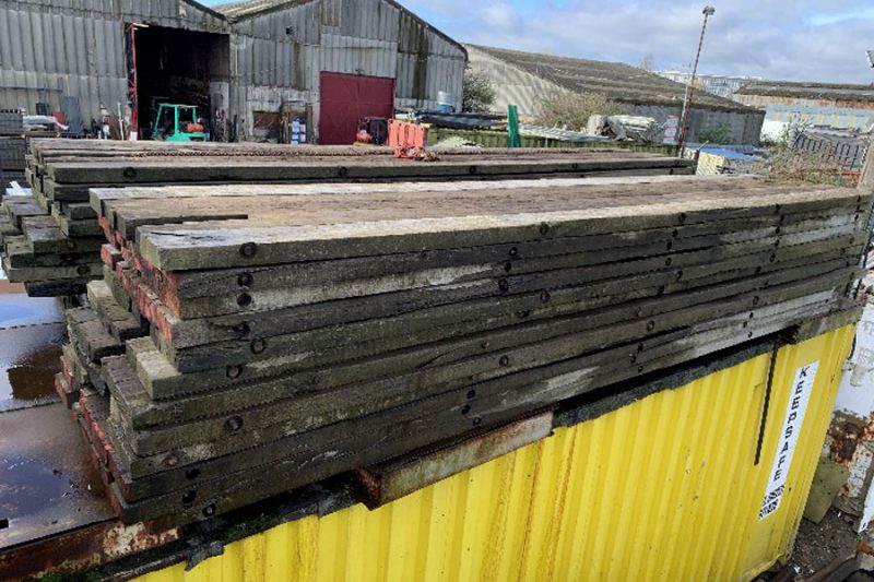 New crane mats have just arrived - MRI